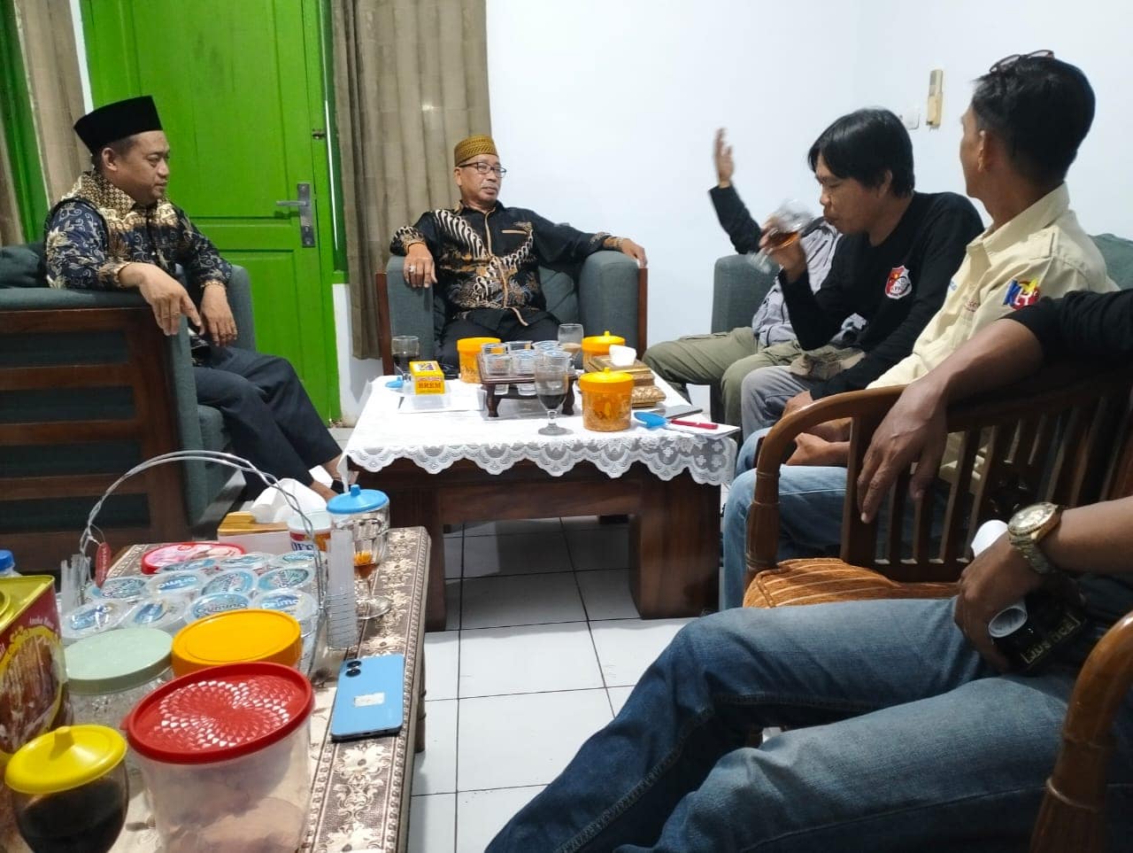 LSM KPK Nusantara dan Awak Media, Melakukan Auden Dan Diskusi Bersama Ketua Baznas Komitmen ...